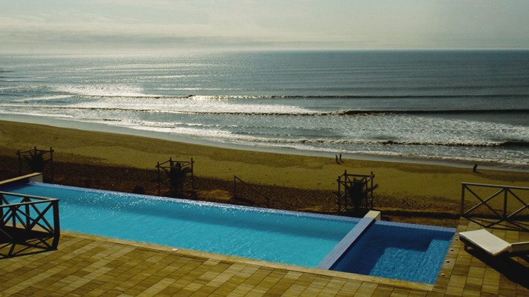 Chicama Surf Resort mit perfekten Wellen in Peru | LUEX